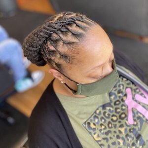 50 Best Dreadlocks Styles for Women (with Photos)